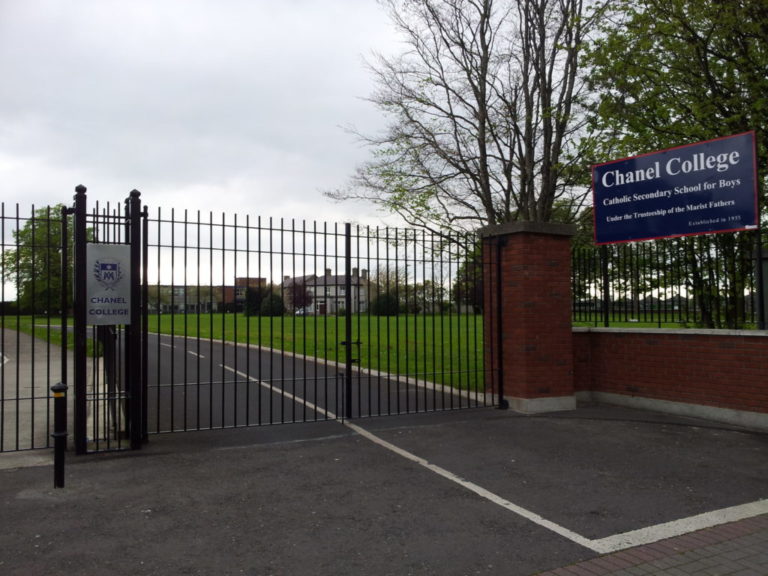 10 Best Secondary Schools in Dublin 2024 [The High School 2nd]